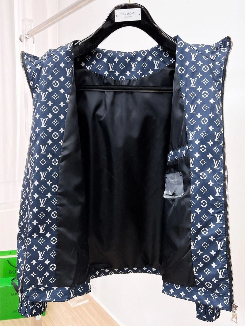 Legit Louis Vuitton Outwear