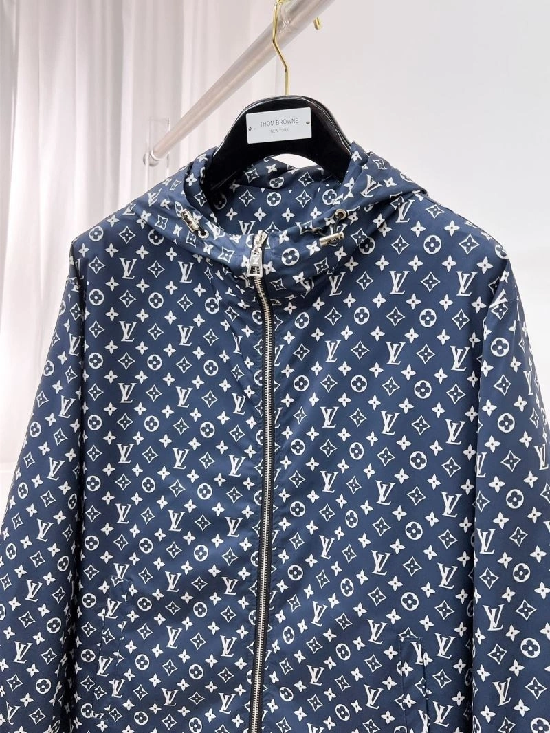 Legit Louis Vuitton Outwear