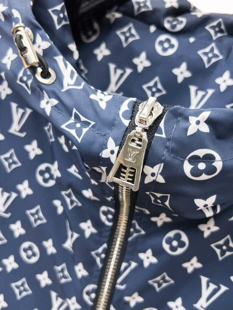 Legit Louis Vuitton Outwear
