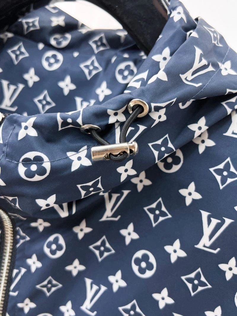 Legit Louis Vuitton Outwear