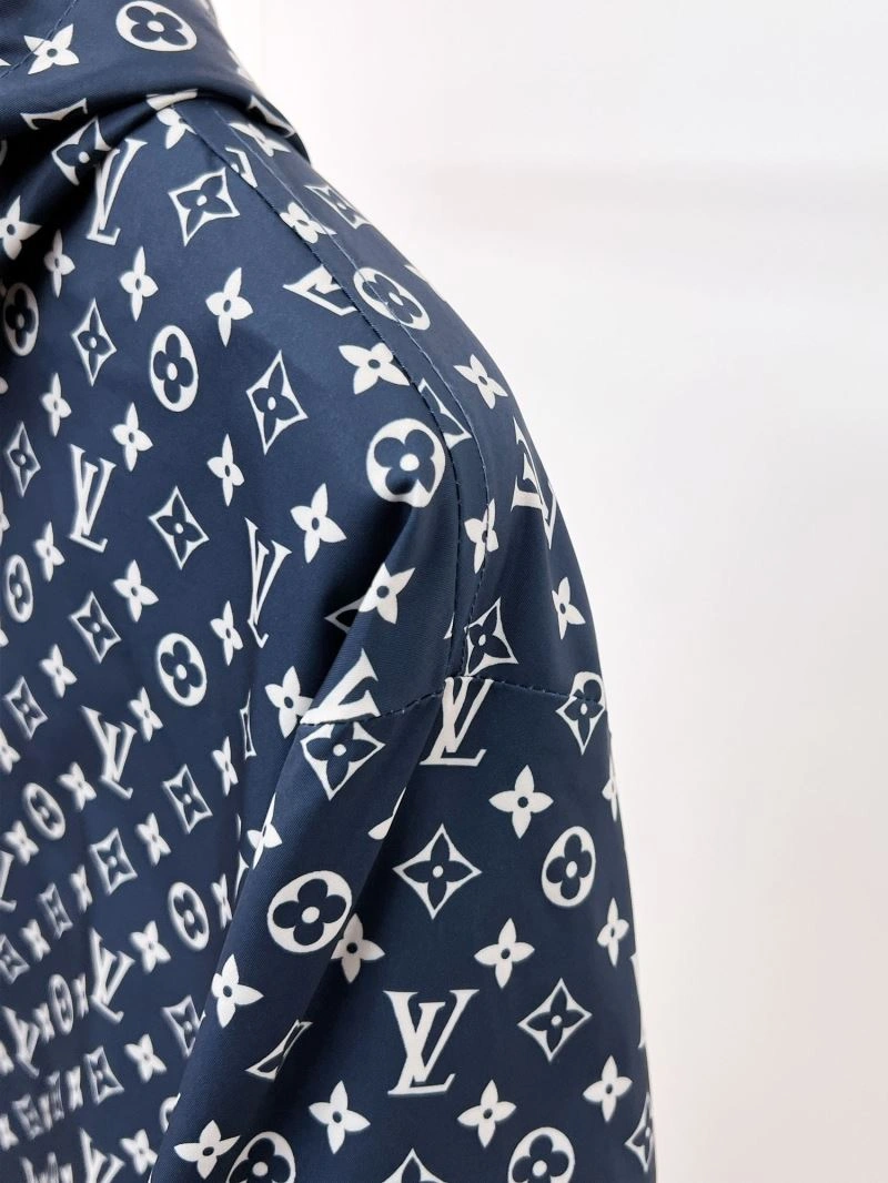 Legit Louis Vuitton Outwear