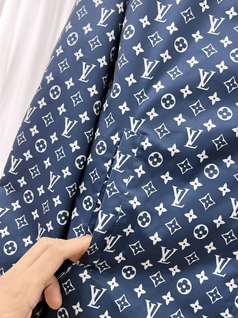 Legit Louis Vuitton Outwear