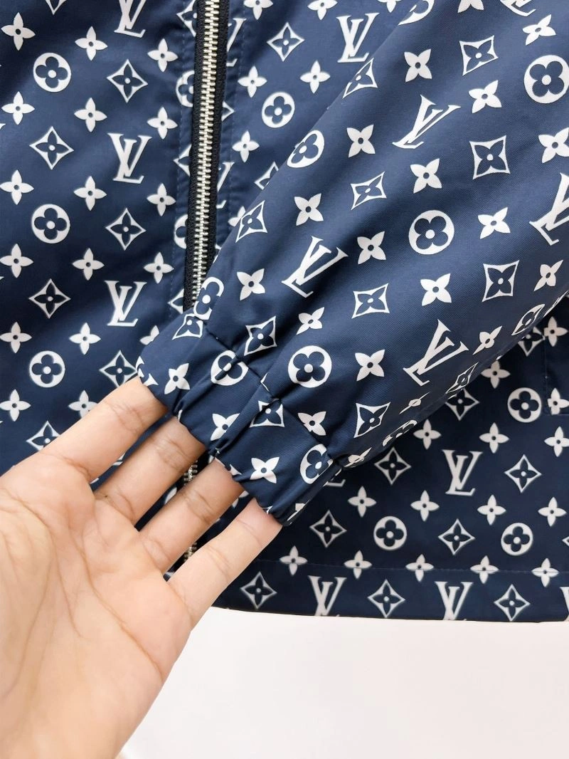 Legit Louis Vuitton Outwear