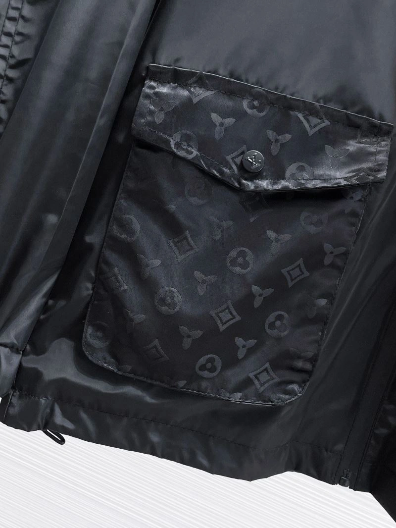 High accuracy Louis Vuitton Outwear
