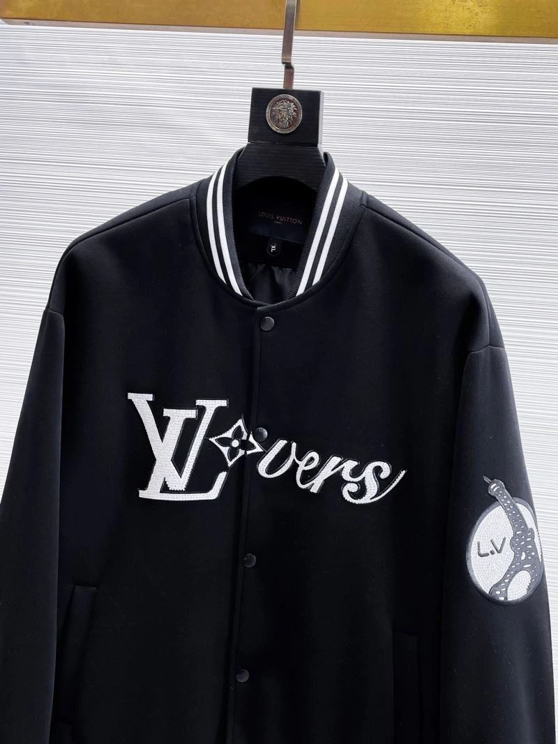 Bargain Louis Vuitton Outwear