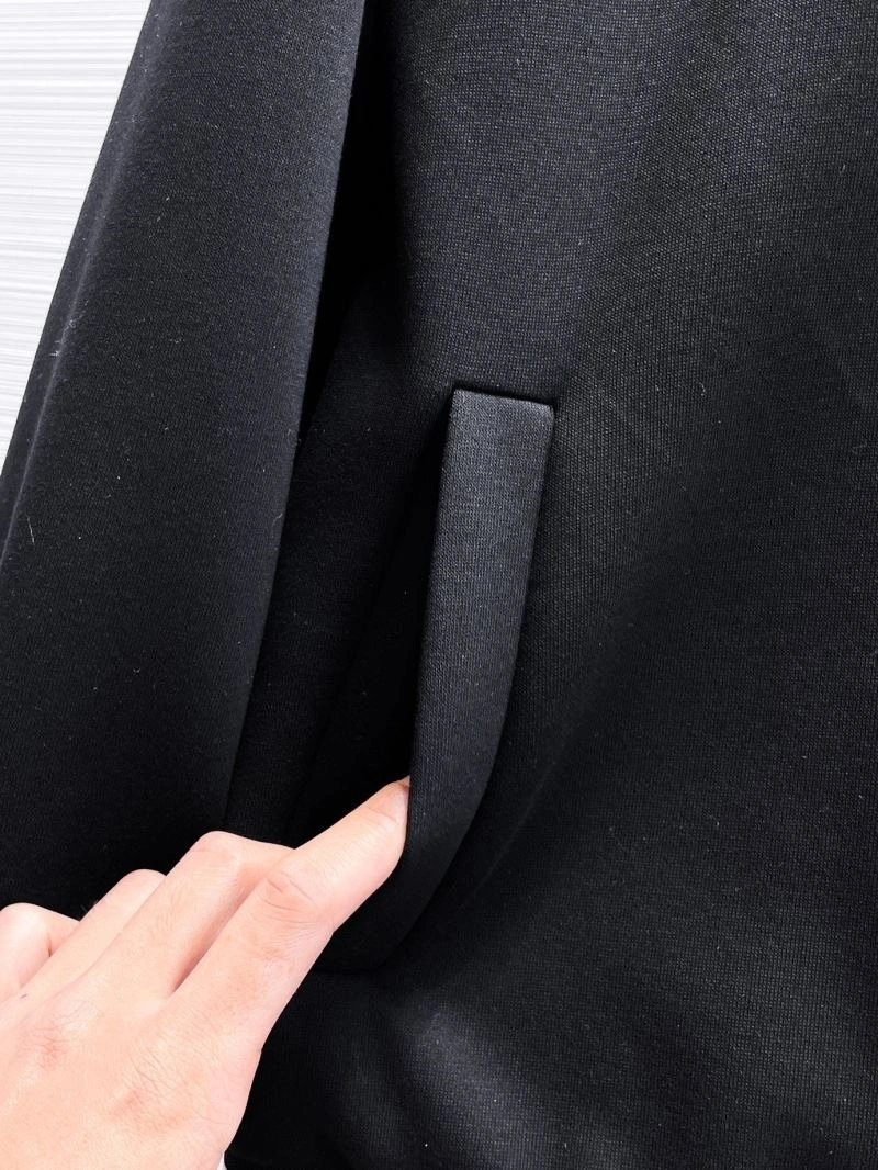 Bargain Louis Vuitton Outwear