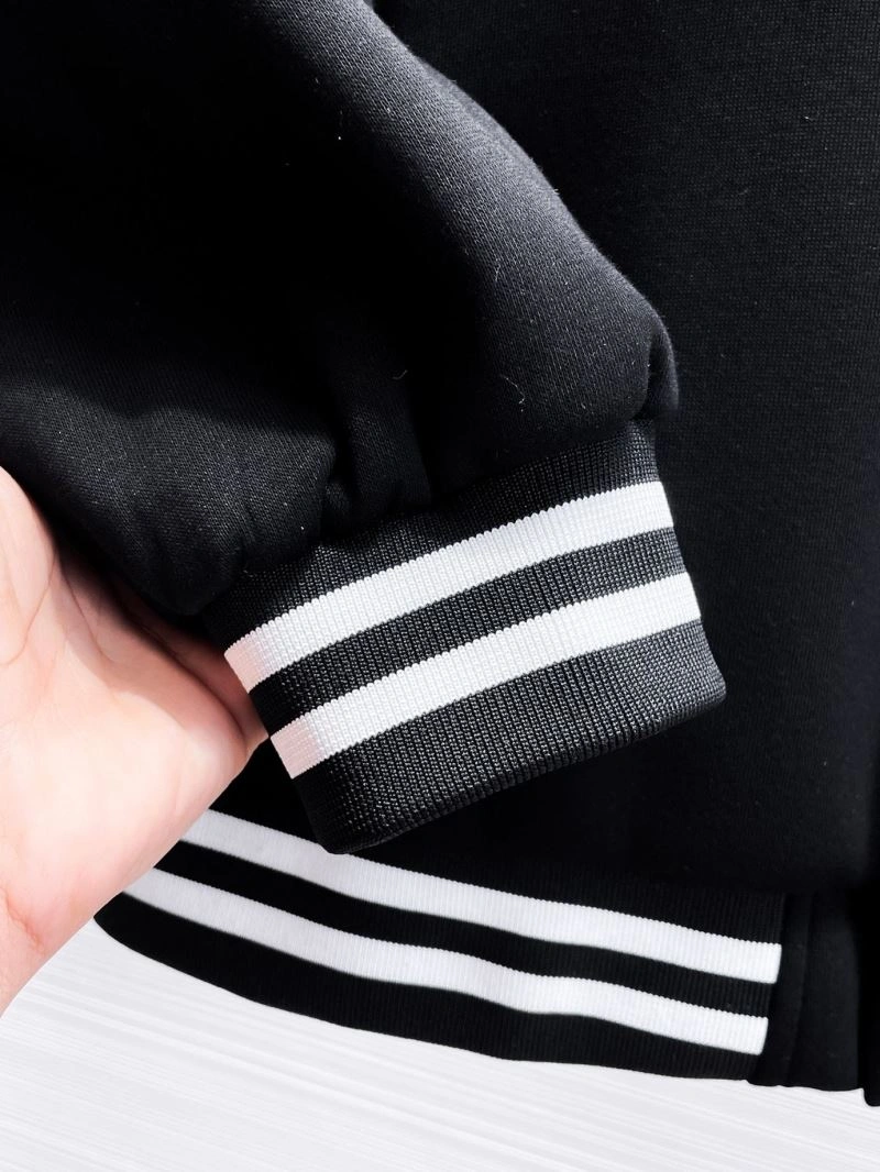 Bargain Louis Vuitton Outwear