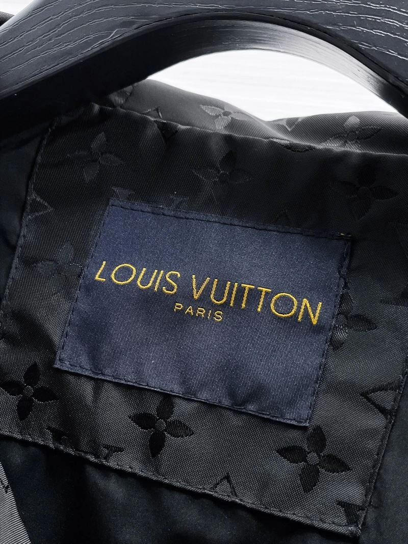 High fidelity Louis Vuitton Outwear