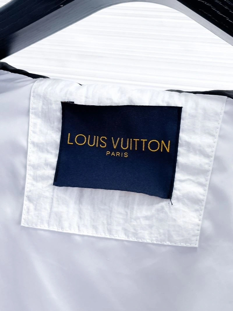 Official Louis Vuitton Outwear