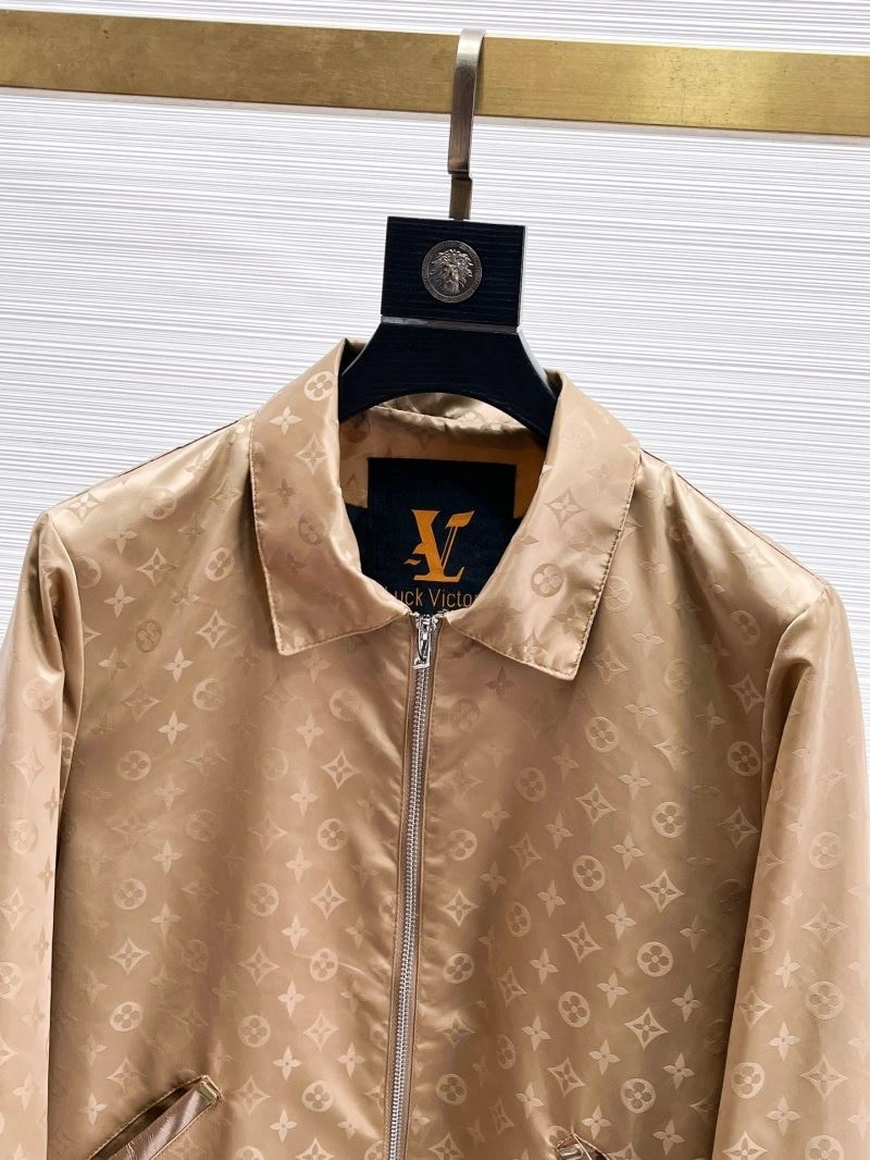 Legit Louis Vuitton Outwear