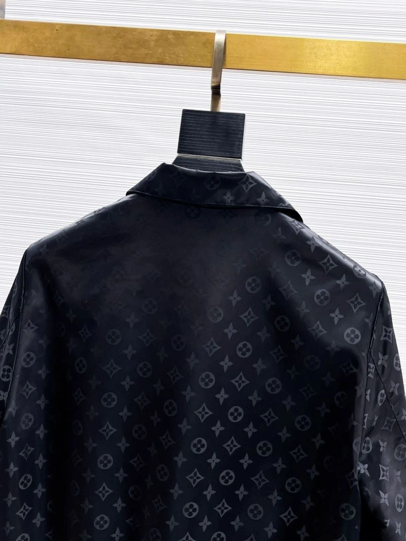 Real Louis Vuitton Outwear