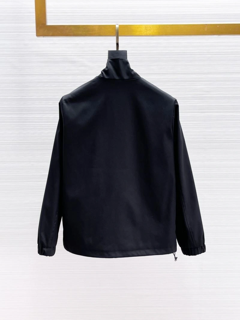 Top mirror Louis Vuitton Outwear