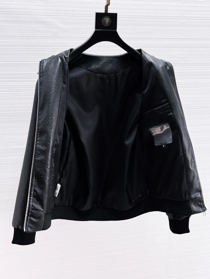 Legit Louis Vuitton Outwear