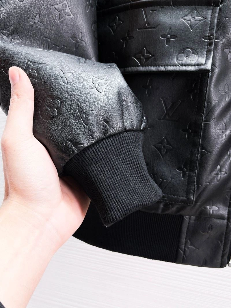 Legit Louis Vuitton Outwear