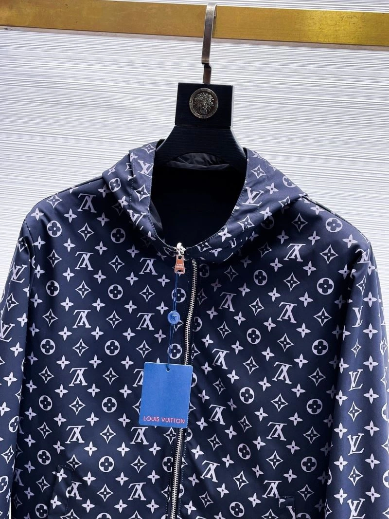 Top match Louis Vuitton Outwear