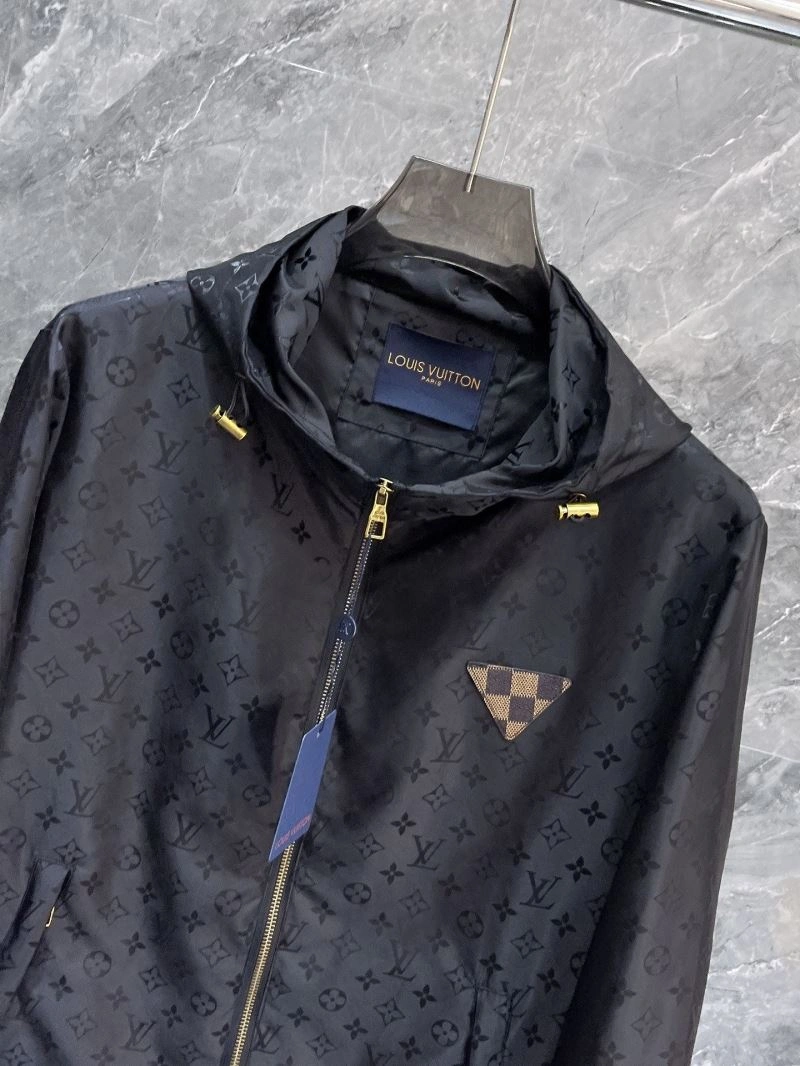 Low-cost Louis Vuitton Outwear