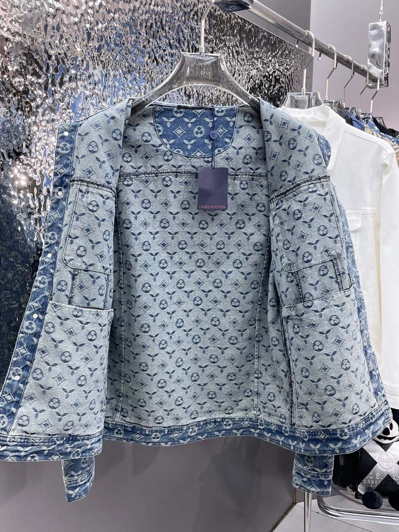 Inexpensive Louis Vuitton Outwear