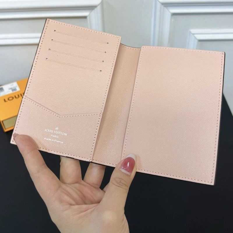1:1 copy Louis Vuitton Passport Holders