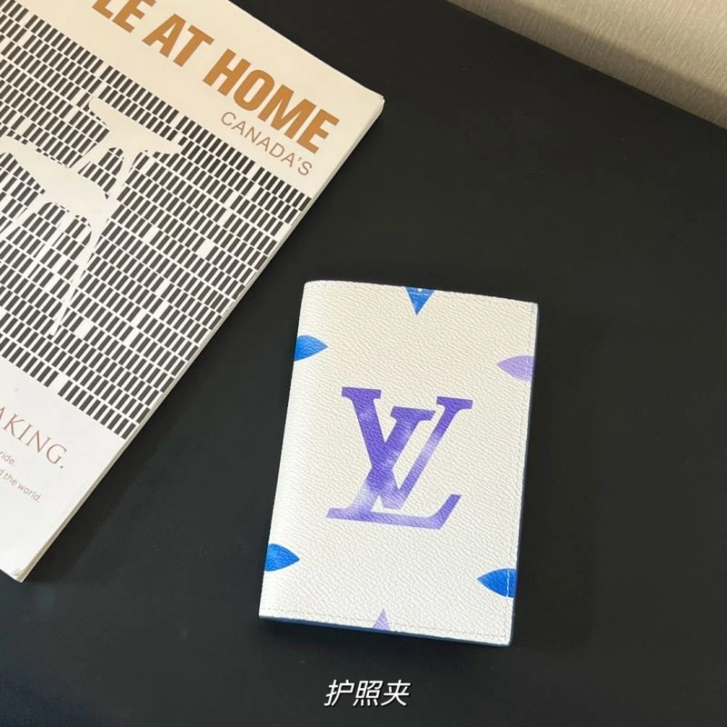 High accuracy Louis Vuitton Passport Holders