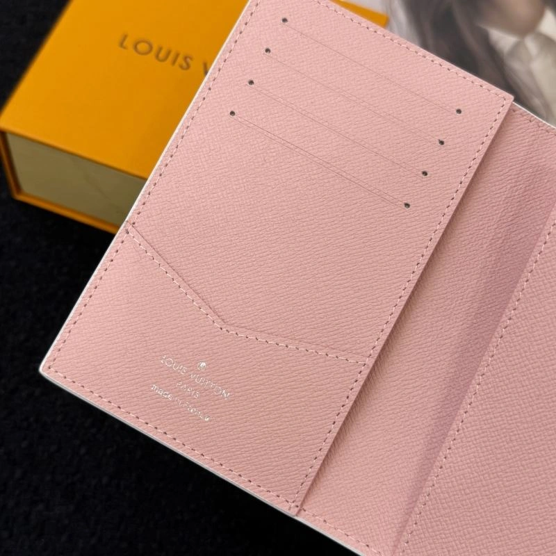 High fidelity Louis Vuitton Passport Holders