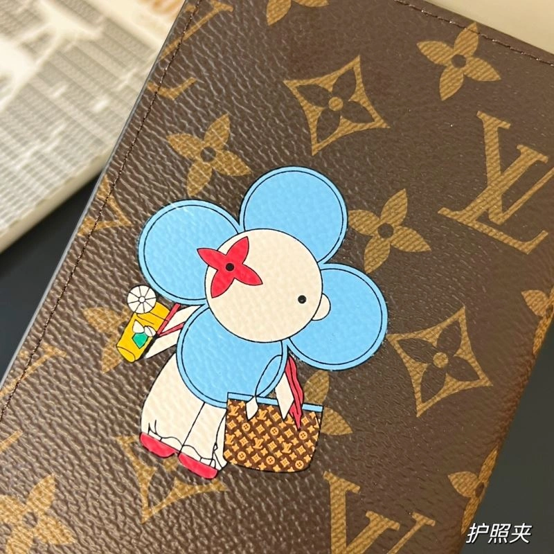 Mirror quality Louis Vuitton Passport Holders