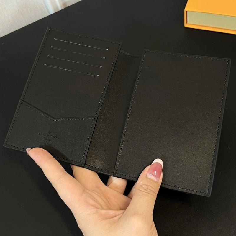 Low-cost Louis Vuitton Passport Holders