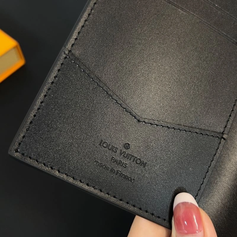 Low-cost Louis Vuitton Passport Holders