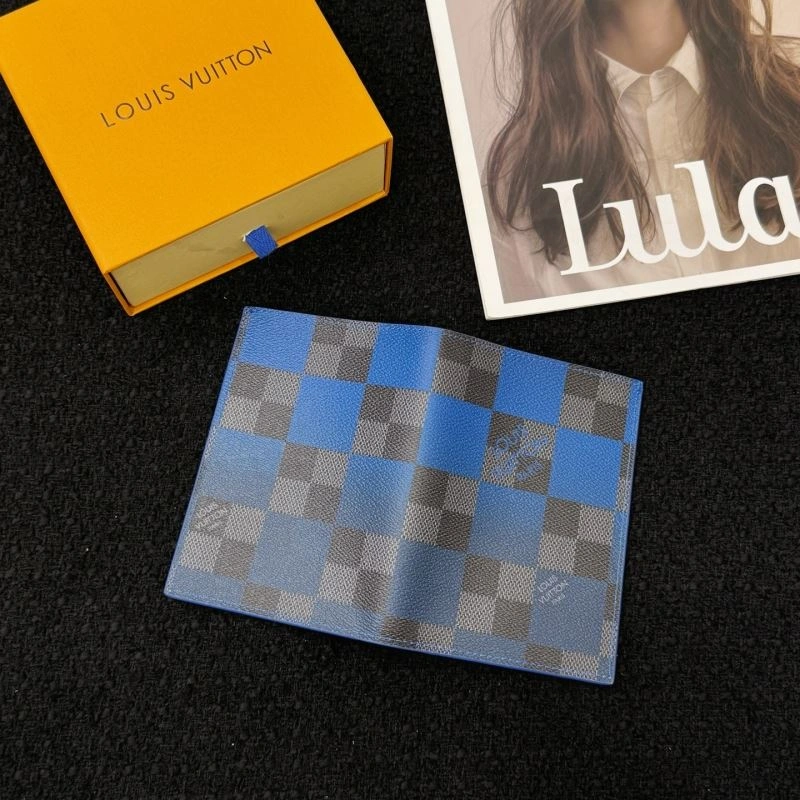Top mirror Louis Vuitton Passport Holders