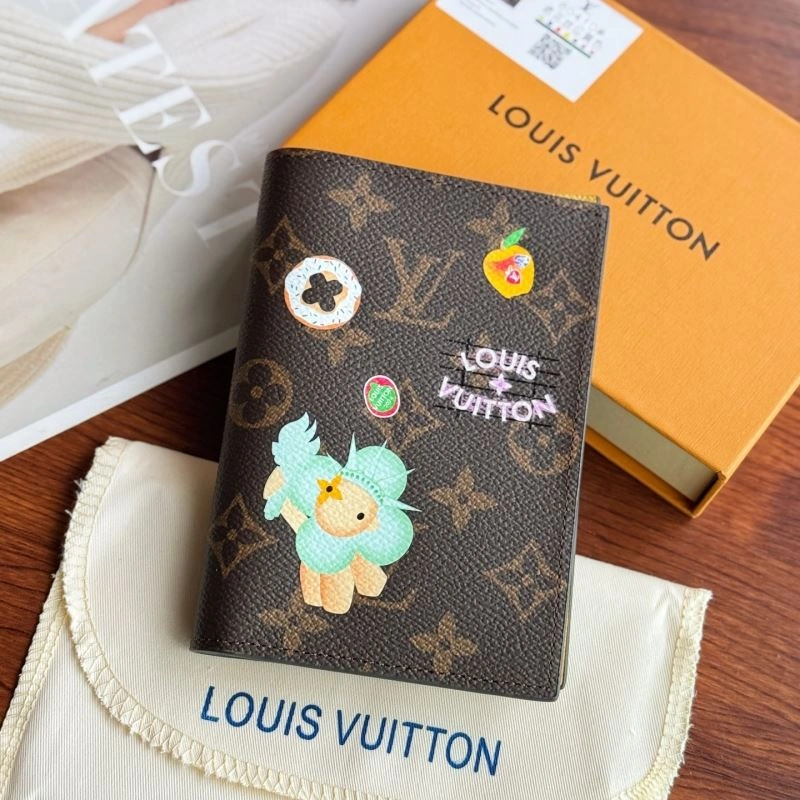Top mirror Louis Vuitton Passport Holders