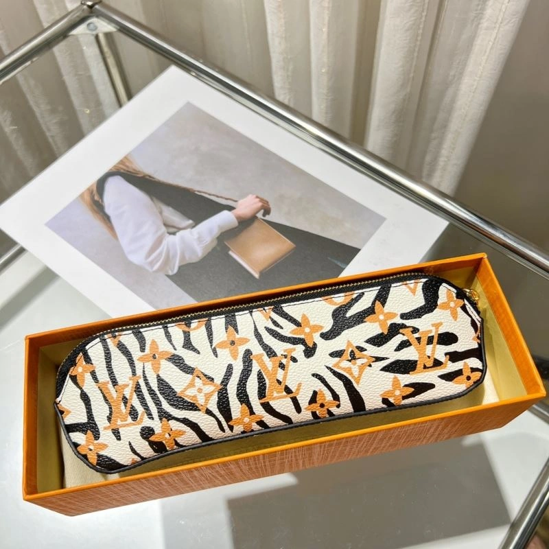 Top mirror Louis Vuitton Pencil Pouches