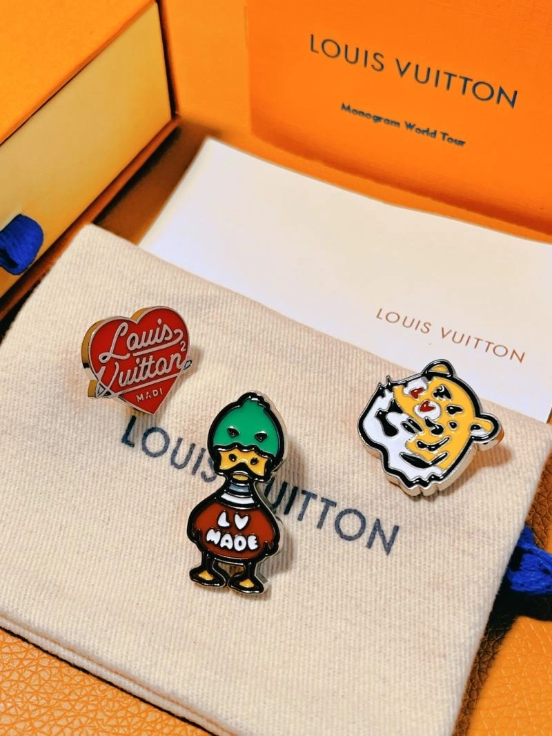 Perfect replica Louis Vuitton Pins