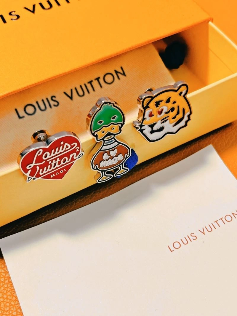 Perfect replica Louis Vuitton Pins
