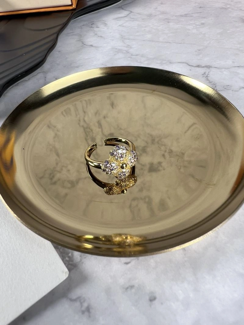 Bargain Louis Vuitton Rings