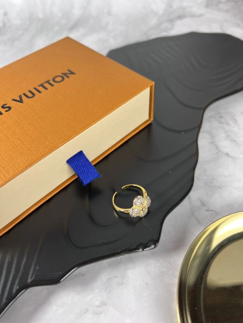 Bargain Louis Vuitton Rings