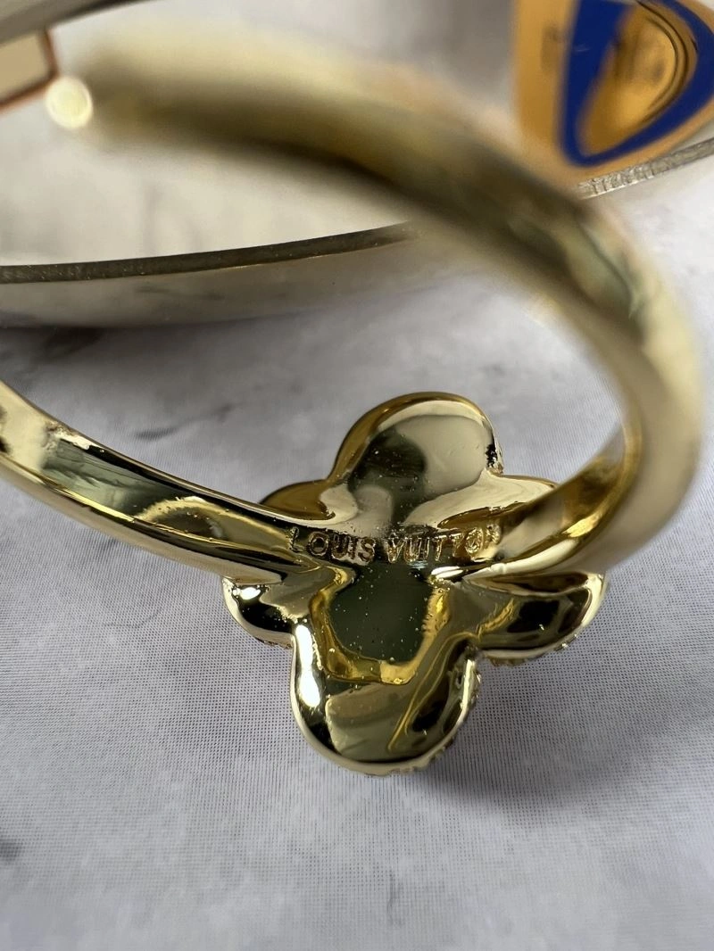 Bargain Louis Vuitton Rings