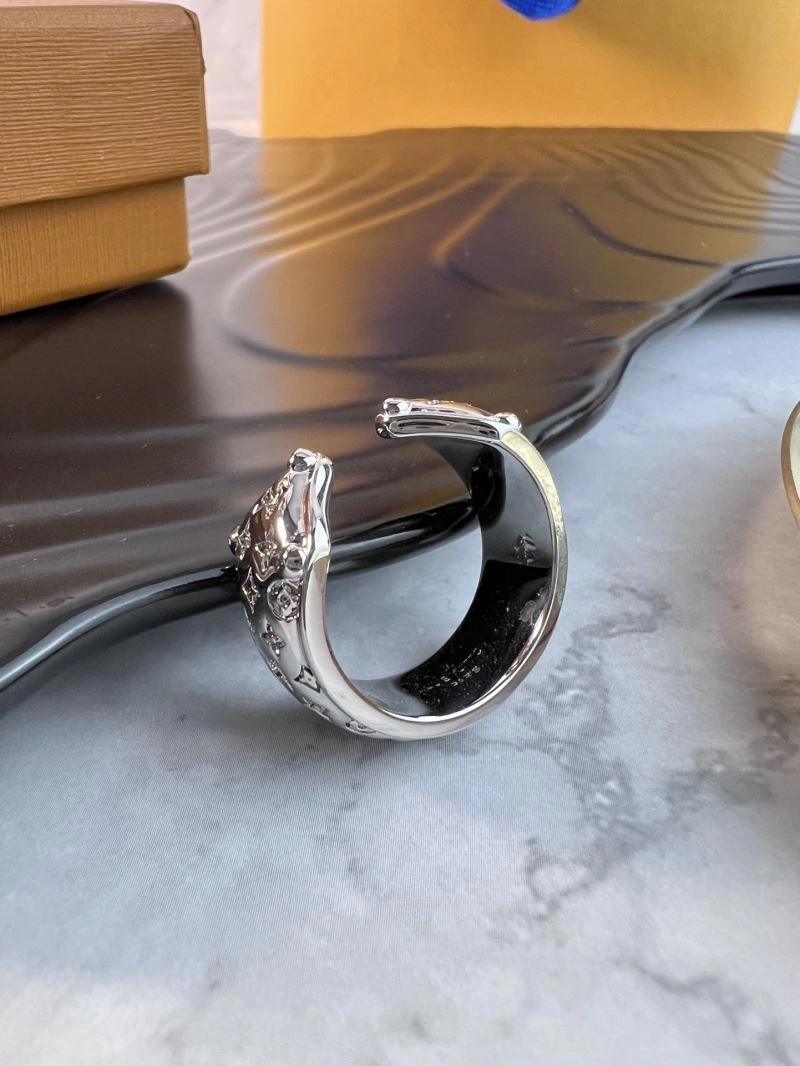 Bargain Louis Vuitton Rings