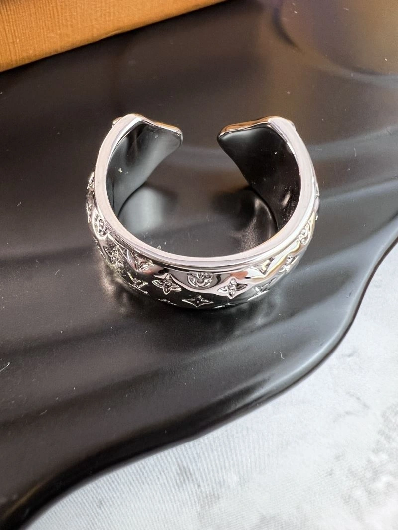 Bargain Louis Vuitton Rings