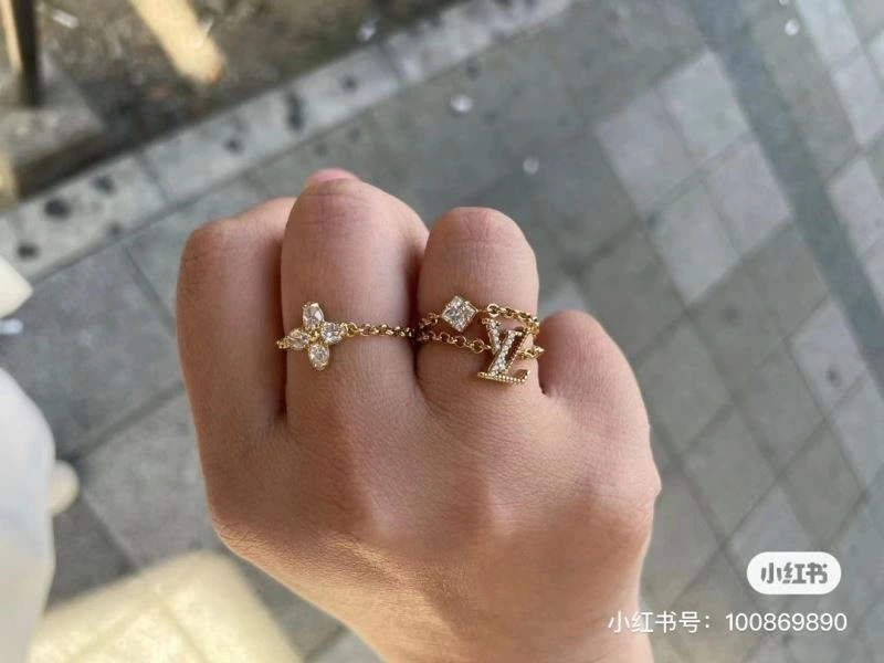 Bargain Louis Vuitton Rings