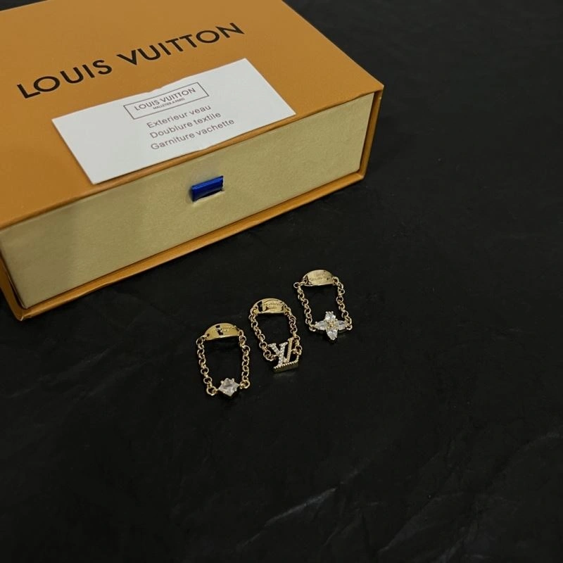 Bargain Louis Vuitton Rings