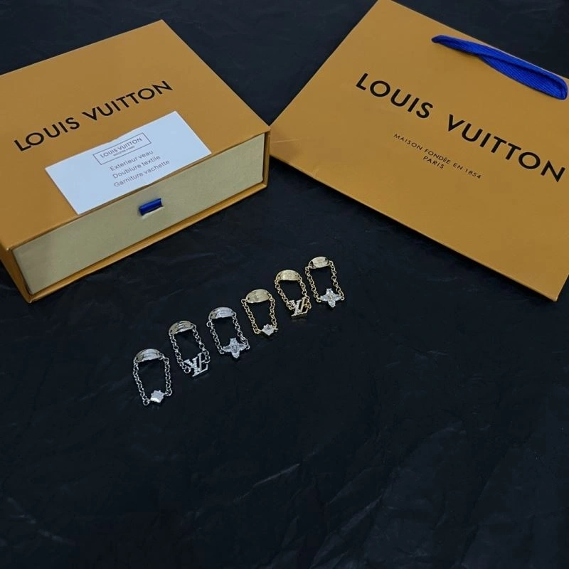 Bargain Louis Vuitton Rings