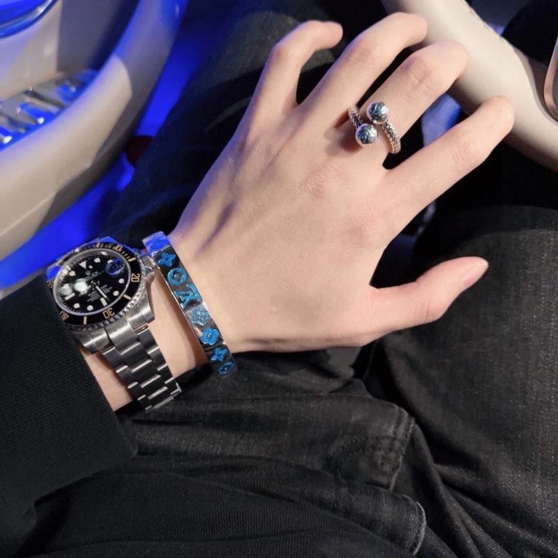 Accurate model Louis Vuitton Rings
