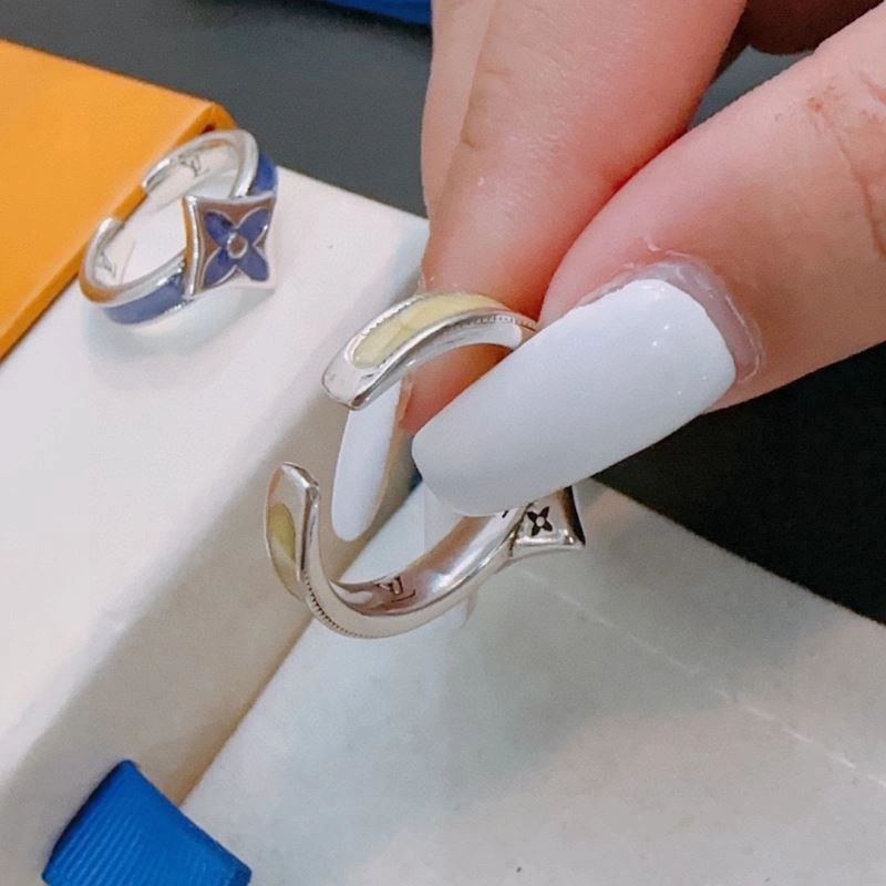 Bargain Louis Vuitton Rings