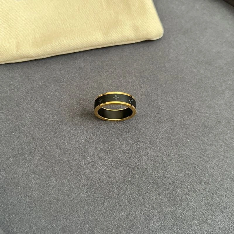 Top mirror Louis Vuitton Rings