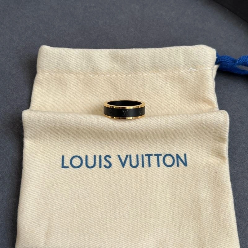 Top mirror Louis Vuitton Rings