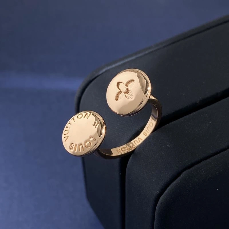 Discounted Louis Vuitton Rings