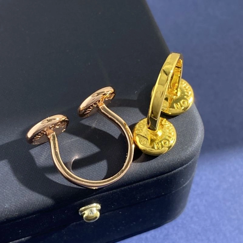 Discounted Louis Vuitton Rings
