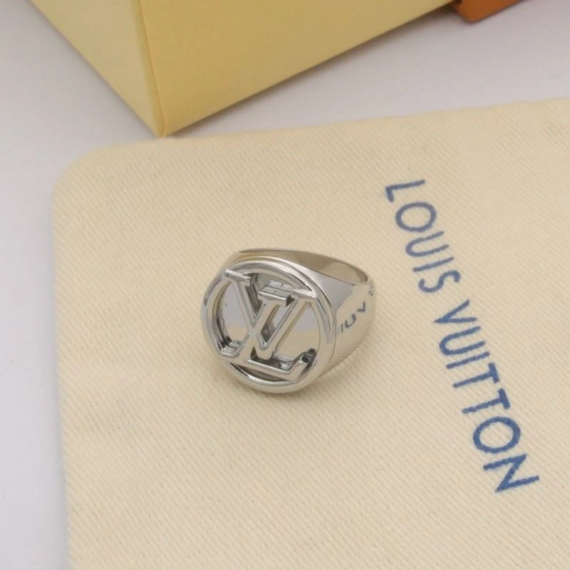 Accurate model Louis Vuitton Rings