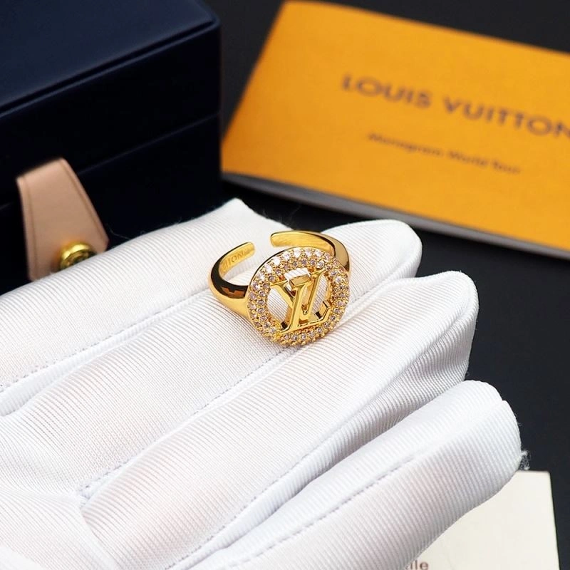 Perfect replica Louis Vuitton Rings
