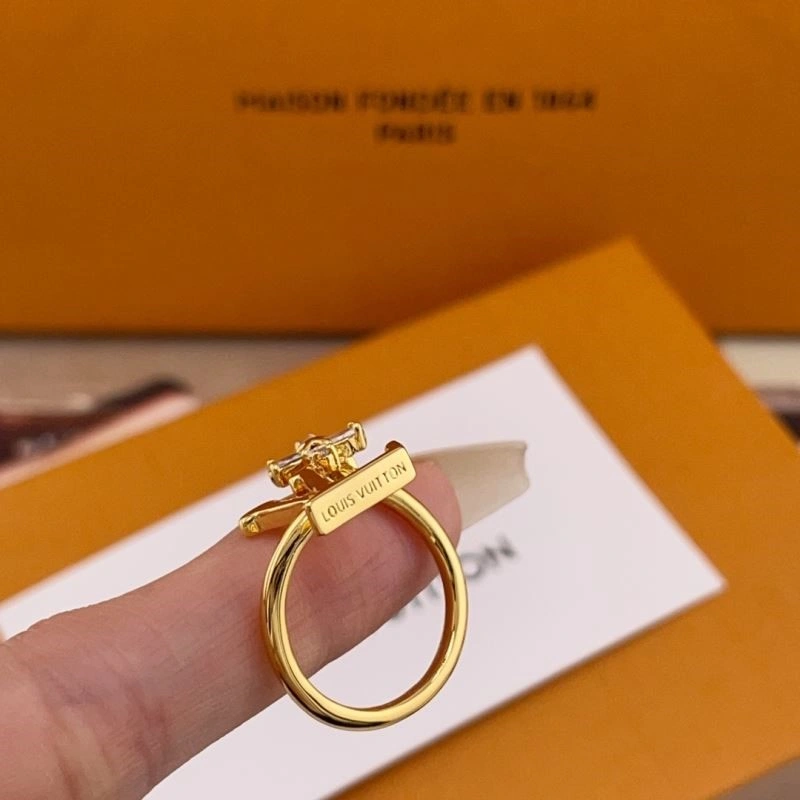 Exact replica Louis Vuitton Rings