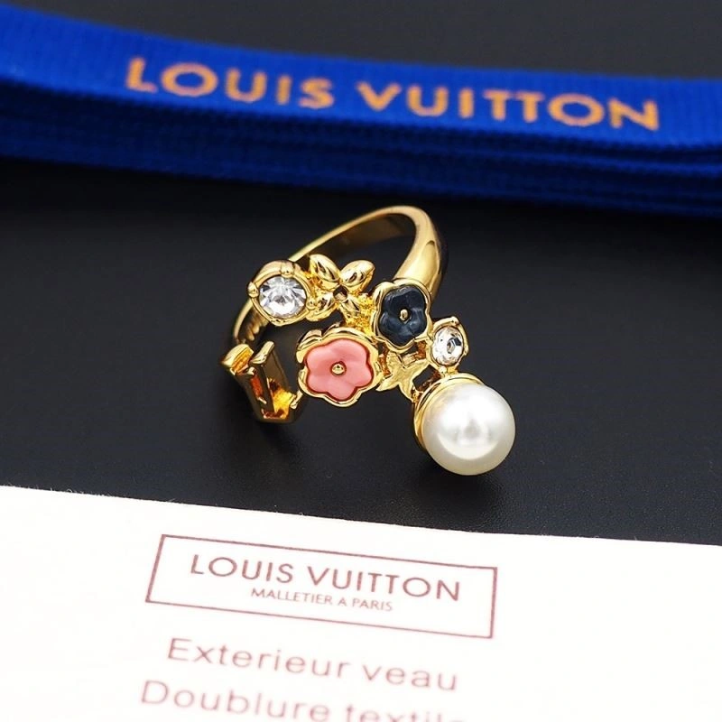 Inexpensive Louis Vuitton Rings